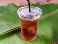 OOLONG_TEA_ICE_takeout1-240x180.jpg